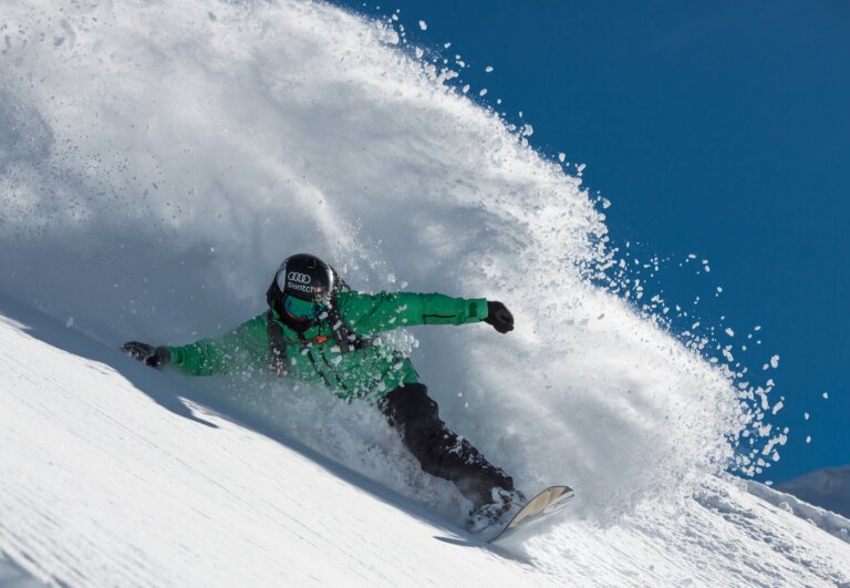 Off-Piste Skiing | The Ultimate Guide - An Aimless Walk